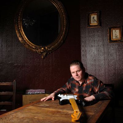 Hey! Manchester presents Danny & The Champions Of The World - Gullivers